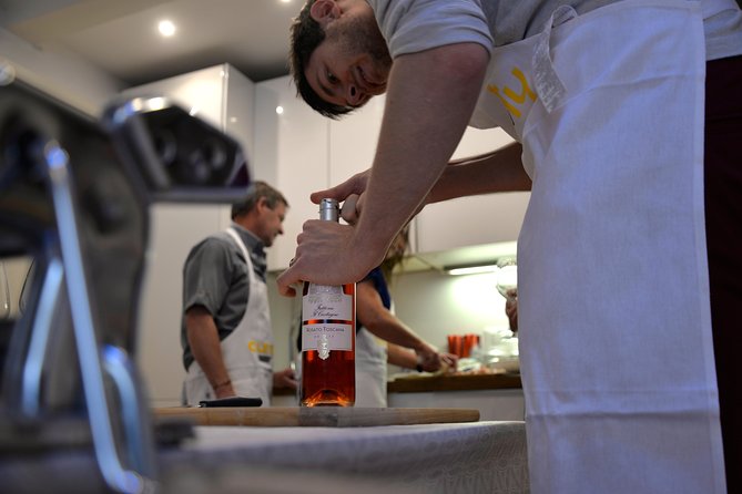 Rialto: Market Tour with Hands-on Cooking Class, Wine & Tiramisu - An In-Depth Look at the Experience