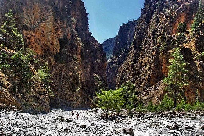 Samaria Gorge Trek: Full-Day Excursion from Rethymno with Guide - Authentic Experiences from Travelers