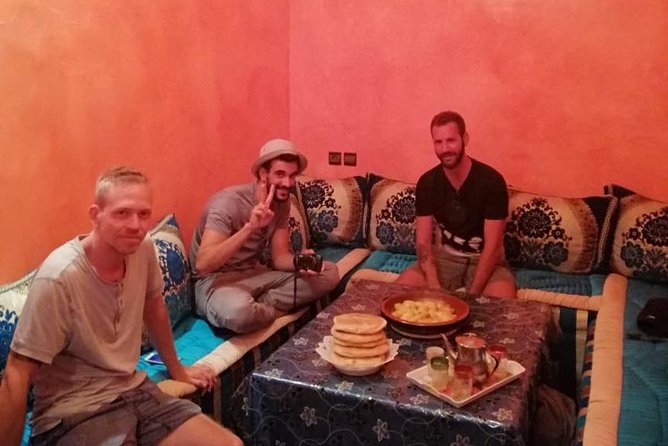 Sandboarding guided experience from Agadir - A Closer Look at the Sandboarding Experience