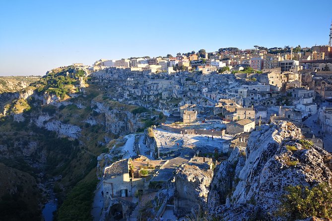 Sassi Walking Tour: between history and culture - The Experience and Its Value