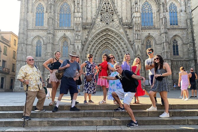 Semi-Private Barcelona Tour Gothic, Sagrada Familia & Park Guell - The Value of a Guided Walking Tour