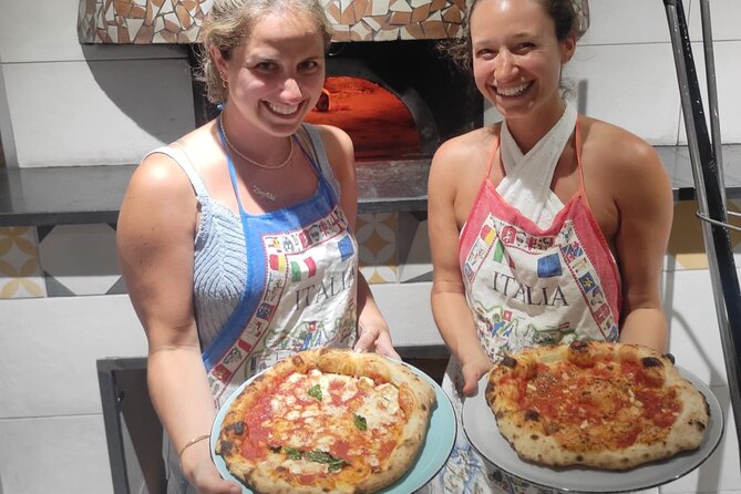 Semi-Private Pizza Making Experience in Naples with Drink - What Happens During the Class