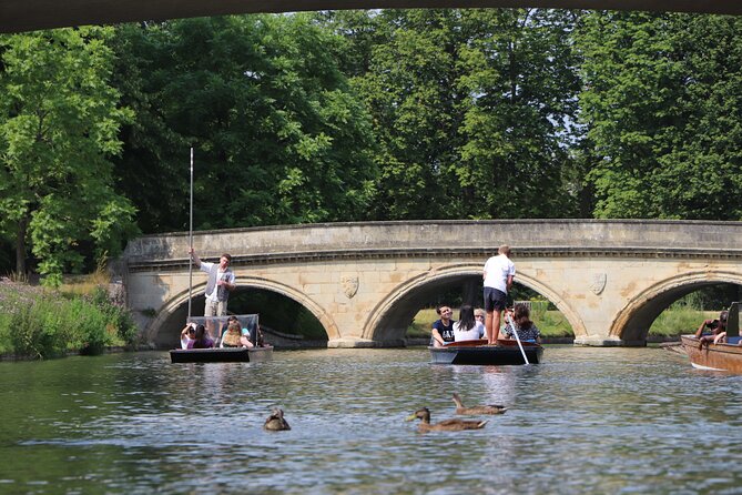 Shared Chauffeured Punt Tour - An In-Depth Look at the Shared Chauffeured Punt Experience