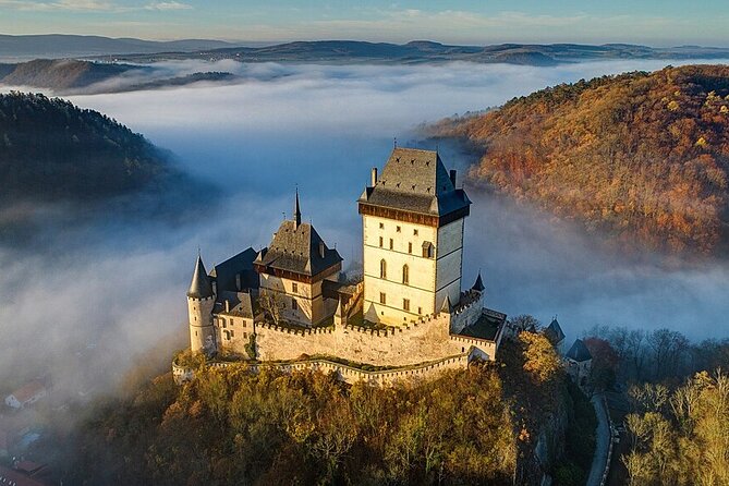Small-Group Karltejn Castle and Caves - All inclusive day trip - Exploring the Itinerary in Detail