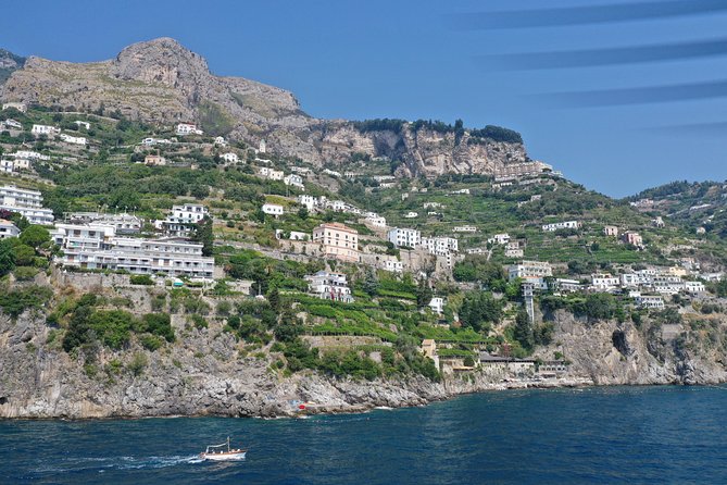 Small Group of Amalfi Coast Full Day Boat Tour from Positano - Key Points