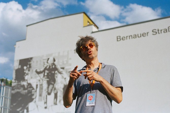 Small Group Walking Tour of East Berlin with a French Guide - A Walk Through Berlin’s Communist Past