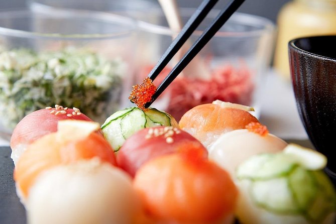 Sushi Making Tokyo! Popular Maki Sushi & Japanese Sushi+Recipe! - Key Points