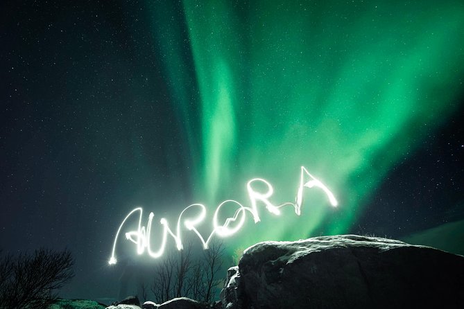 Symphony - Arctic Breeze, teamining up with nature. - An Authentic Northern Lights Adventure in Tromso