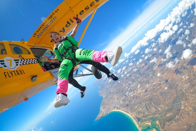 Tandem Skydiving Algarve 10.000ft  3500m - The Itinerary in Detail