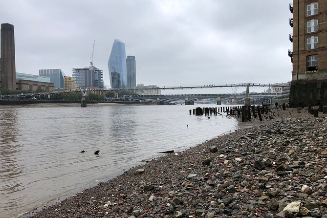 Thames Beachcombing - What to Expect: The Itinerary and Experience
