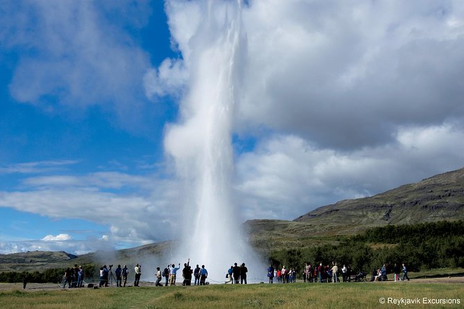 The Golden Circle Guided Bus Tour from Reykjavik - What Travelers Say: Authentic Perspectives