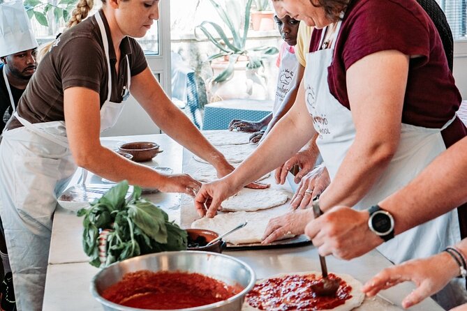 Toss, Bake, Cheers! - Sorrento Pizza Making Class with Wine - What to Expect from the Experience