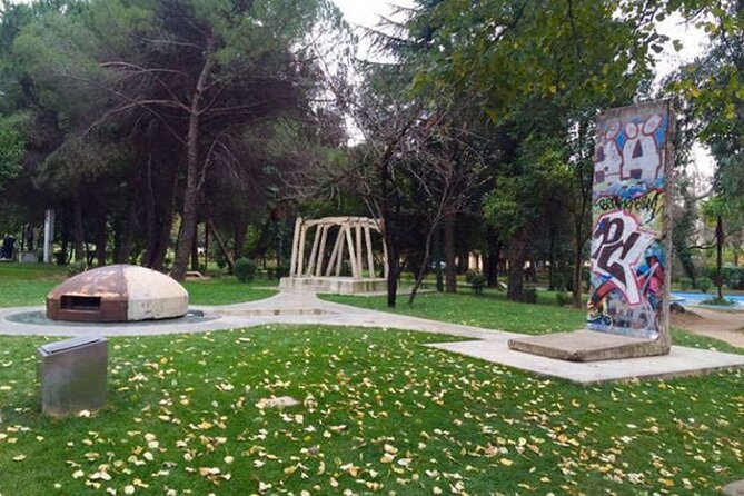 Tour a Piedi di Tirana - Xhamia Ethem Bej – The Mosque with a Story