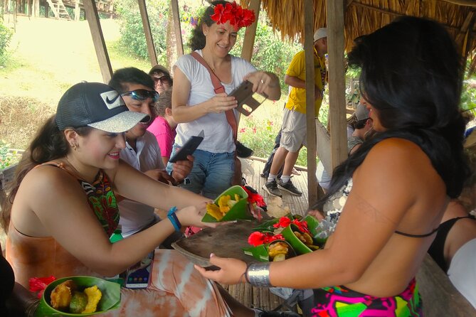 Tour to a waterfall and Embera village with lunch included - What Sets This Tour Apart
