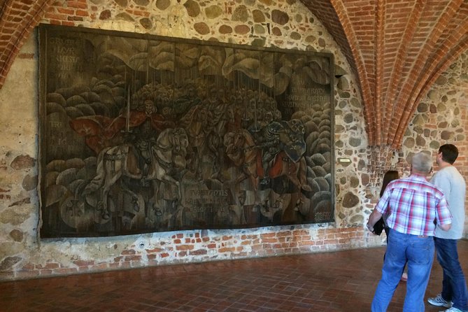 Tour to Ponary Memorial Park, The Hill of Angels & Trakai Castle - Key Points