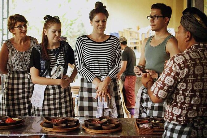 Ubud Cooking Class Bali with Balinese Chef - An In-Depth Look at the Experience