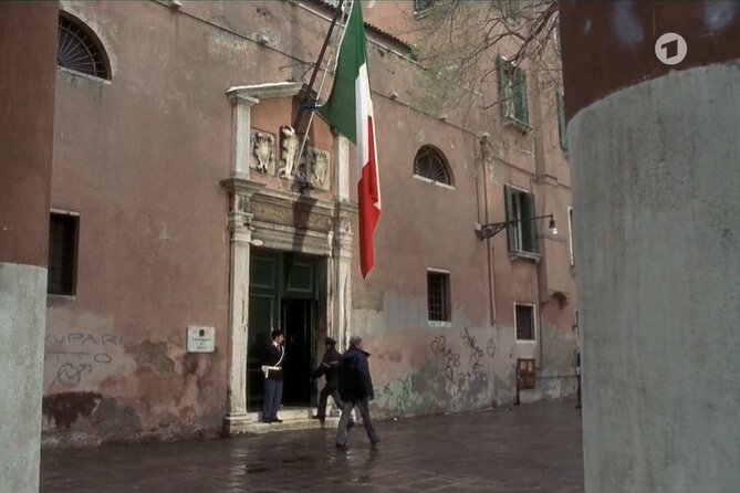 Venice Commissario Brunetti and Donna Leon: Walk His Beat - What You Can Expect on the Tour
