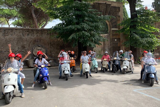 Vespa Tour in Rome Driven by Us with Optional Pick Up - Why a Vespa Tour in Rome?