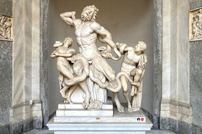 VIP semi-private Vatican Museum and Sistine Chapel Tour - Exploring the Vatican Museum