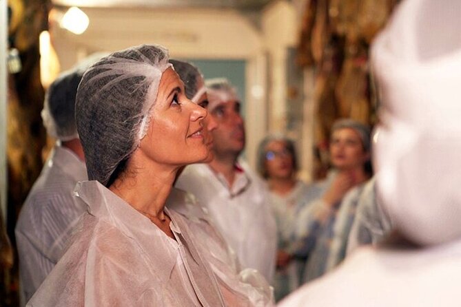 Visit to the Ham Factory in Salamanca. Tasting and Masterclass - Why We Think This Tour Is Worth Your Time