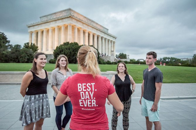 Washington DC by Moonlight Electric Cart Tour - An Introduction to Washington’s Nighttime Charm