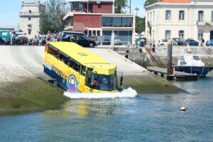 90 minute amphibious sightseeing tour in lisbon the value of the experience