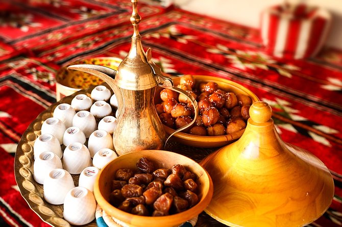 Abu dhabi: desert safari with bbq, camel ride & sandboarding what do reviewers love most?