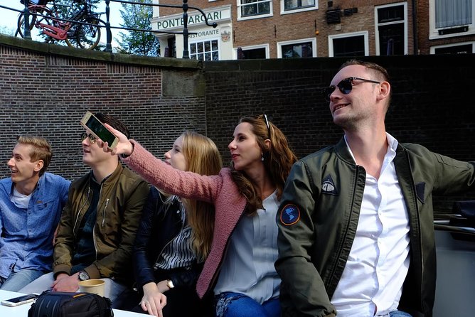 Amsterdam small group canal cruise including snacks and drinks who this tour is best for