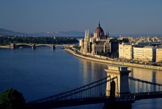 Budapest: unlimited prosecco, beer & aperol spritz cruise practical details