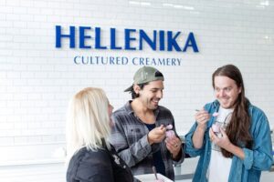 Chef guided food tour of pike place market analyzing the value: price and experience