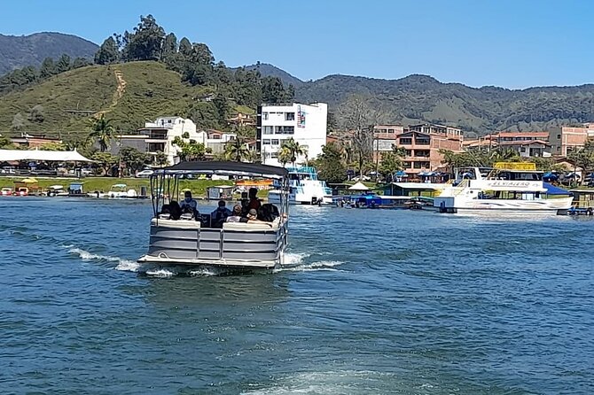 Day trip to guatapé with ,breakfast, lunch and boat ride what sets this tour apart