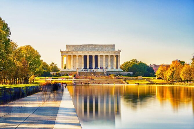 Dc national mall night tour with 10 stops, reserved entry tickets authentic feedback from travelers