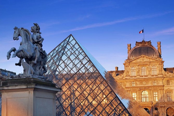 Guided luxury paris day trip with optional lunch at the eiffel tower the back half of the day