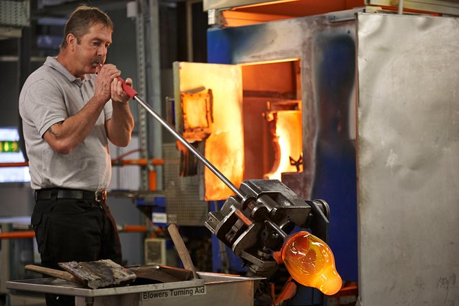House of waterford crystal guided factory tour what to expect: from molten glass to masterpiece