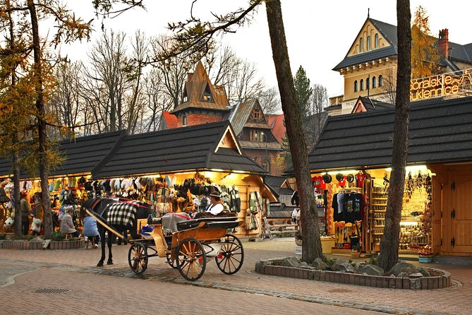 Krakow: zakopane tour with chocholow thermal pools and cable car gubałówka mountain and the funicular ride