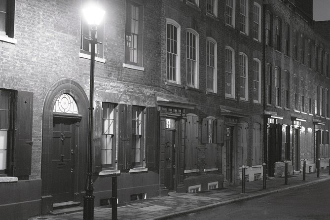 London jack the ripper guided walking tour an in depth look at the tour itself