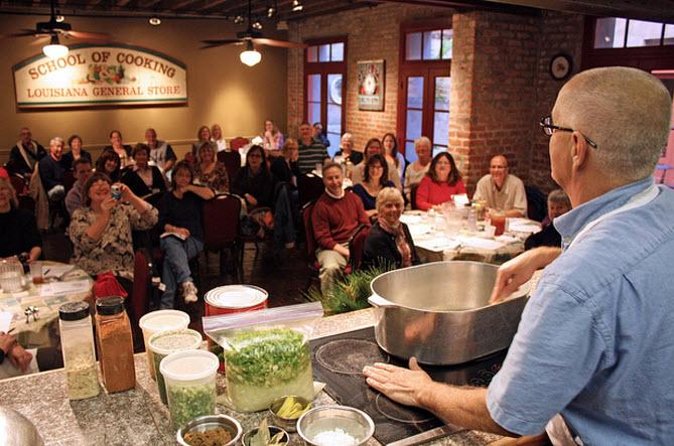 New orleans demonstration cooking class with meal who is this tour perfect for?