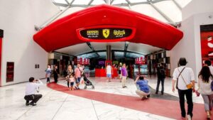 Private abu dhabi city tour with pick up from dubai or abu dhabi emirates palace mandarin oriental (45 minutes)