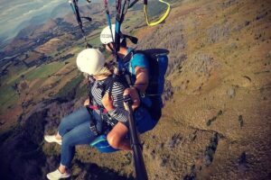 Private tandem paraglide adventure in queenstown the pilots and the safety focus