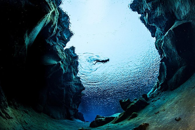 Silfra: snorkeling between tectonic plates meet on location who should consider this tour?
