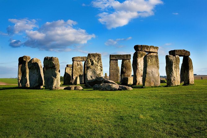 Stonehenge and bath tour from london the value for money