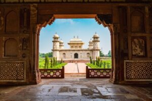 Taj mahal tour from delhi by express train (viator award winner) transport and comfort