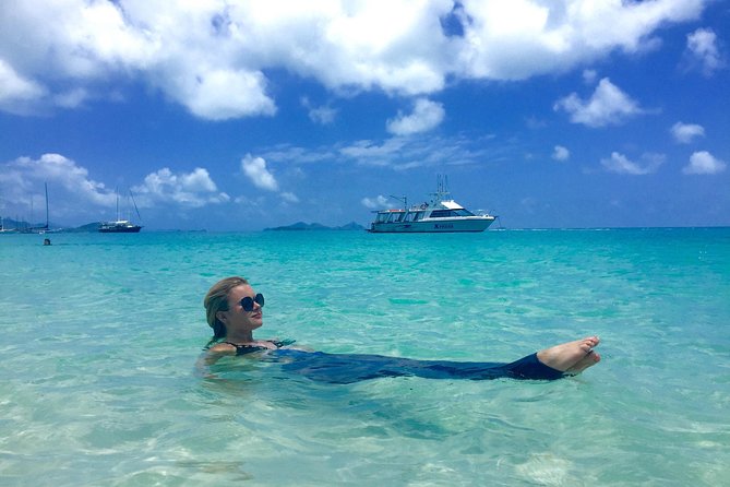 Whitehaven beach and hill inlet day tour | aussie beach bbq | family friendly practical considerations