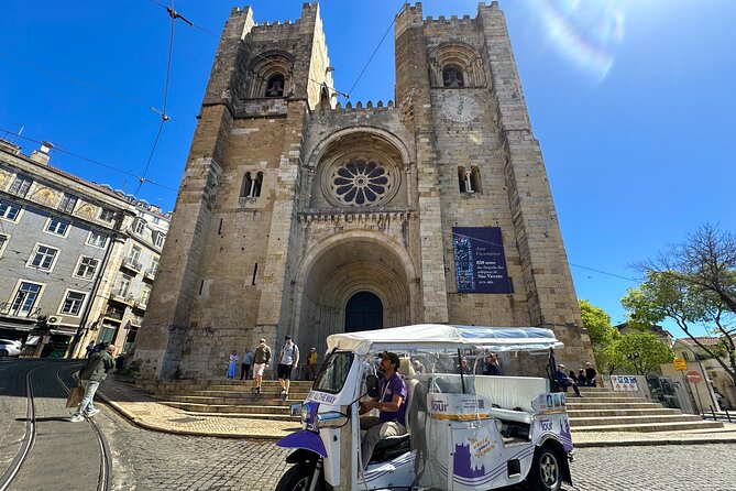 1.5 Historical Tour Lisbon Center and Viewpoints Private Tuk Tuk - What Travelers Say