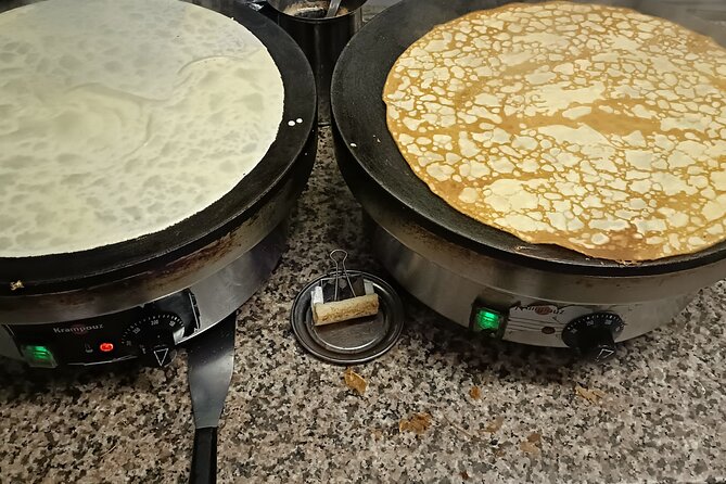Amazing Sweet Crêpe Cooking Class Paris - Who Should Book This Tour?
