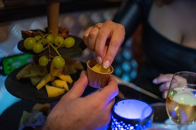 Amsterdam Wine and Cheese Evening Cruise - The Itinerary: What You’ll Experience