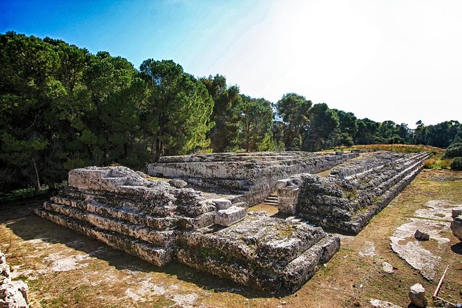 Ancient Syracuse: private guided tour of the Neapolis archaeological park - The Guides – Knowledge and Enthusiasm Matter