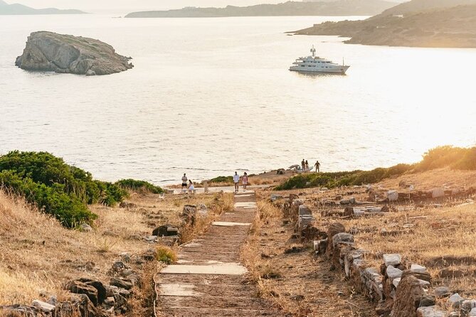 Athens: Cape Sounion and Poseidon Temple Sunset with Audio Guide - The Sunset Experience