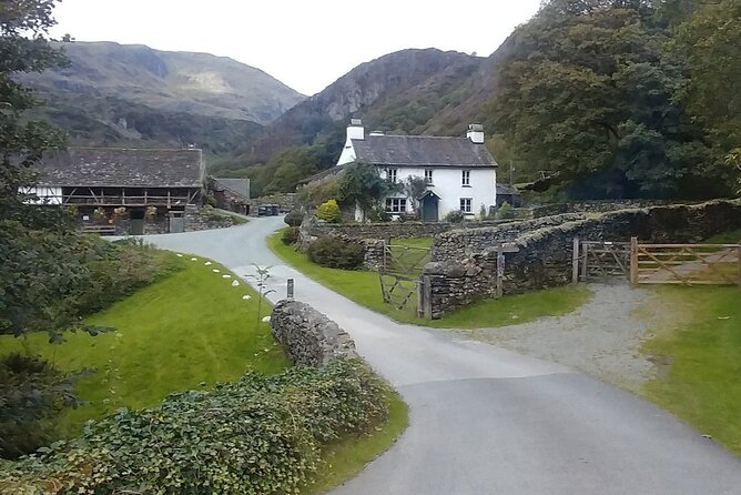 Beatrix Potter: Morning Half Day with an Expert Guide - includes entrance fees - Hawkshead: Medieval Charm and Literary Connections