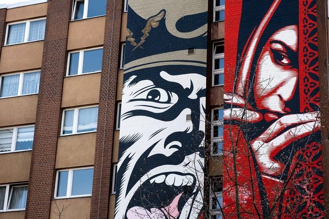 Berlin Street Art Walking Tour - Off The Grid - The Group and Logistics